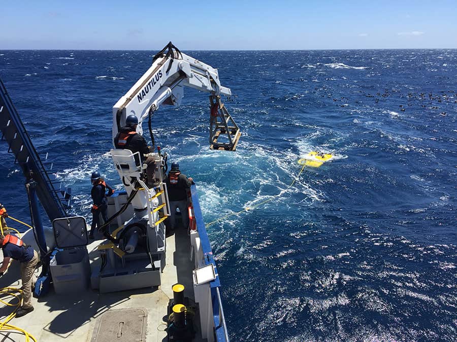 20,000 pings under the sea – Physics World