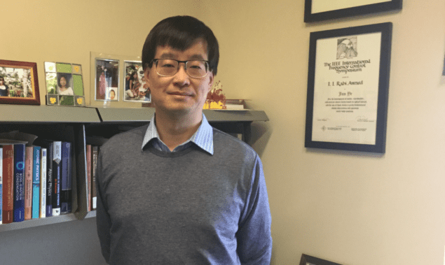 Black hole simulations, delicate molecules in space and more from the ...