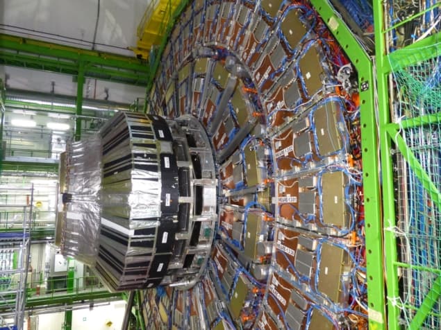 This is how CERN's Large Hadron Collider looks during the 2019 shutdown ...