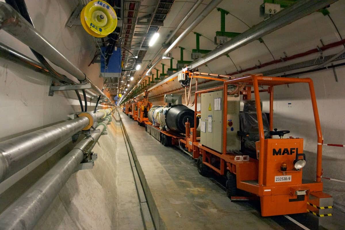 Happy 30th birthday to CERN’s Large Electron–Positron collider, a shed ...