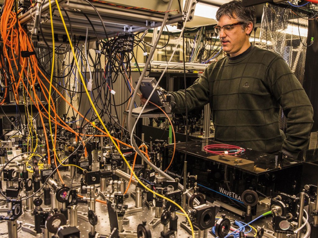 Quantum computing from the ground up – Physics World