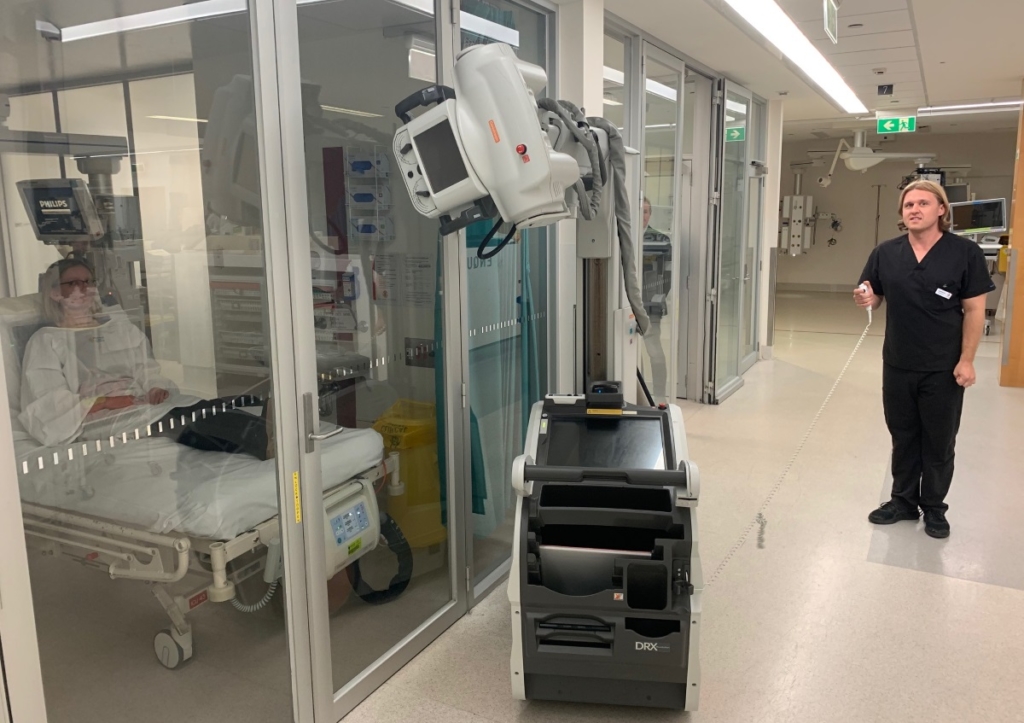 Standing on the outside looking in: X-rays through glass – Physics World