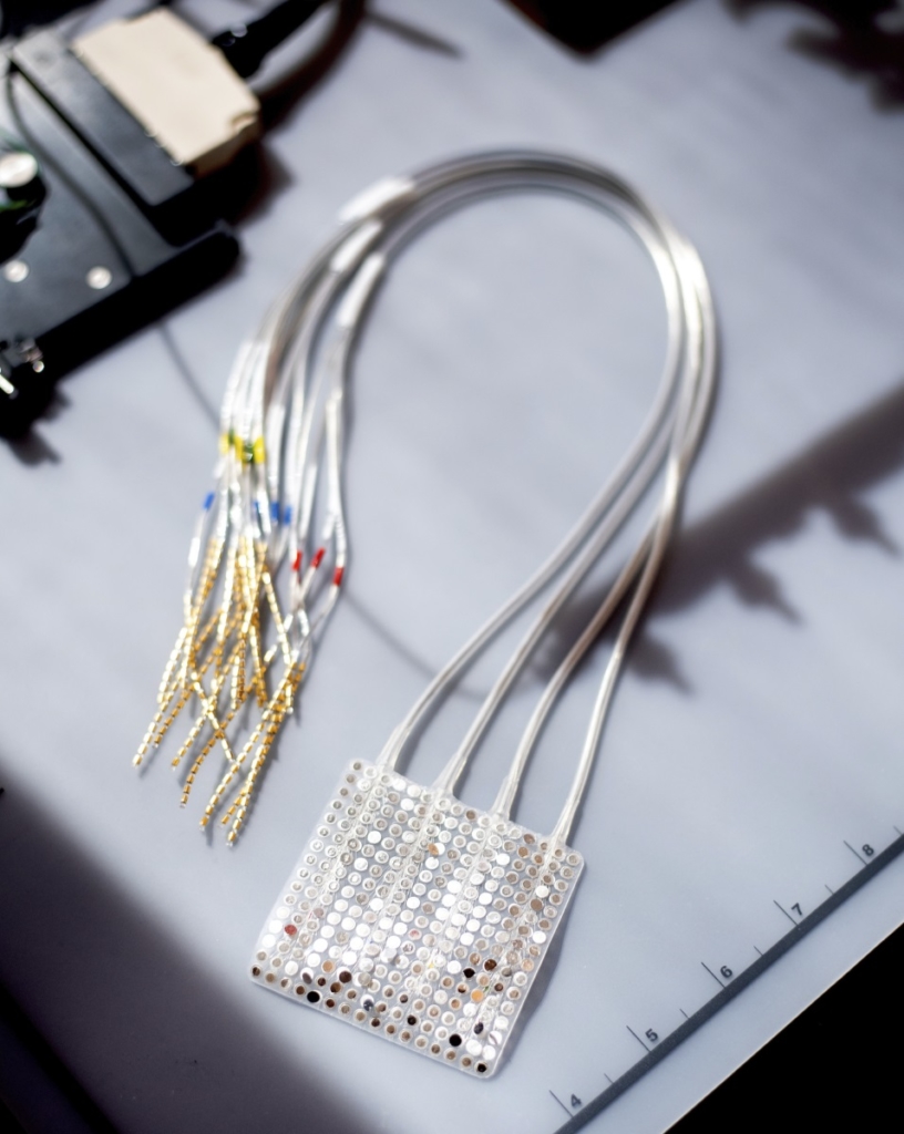 Stable recordings enable ‘plug-and-play’ control of brain–computer ...