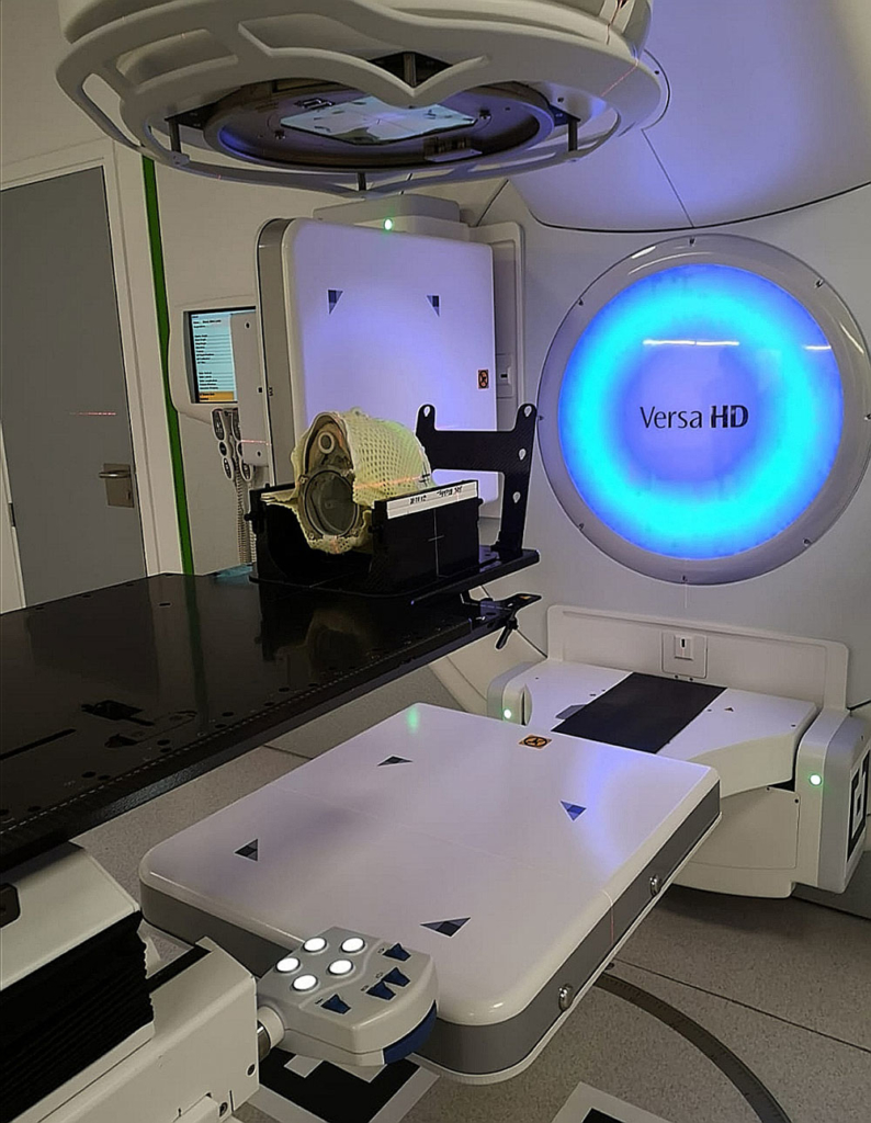 Can a commercial EPID dosimetry system detect radiotherapy treatment ...