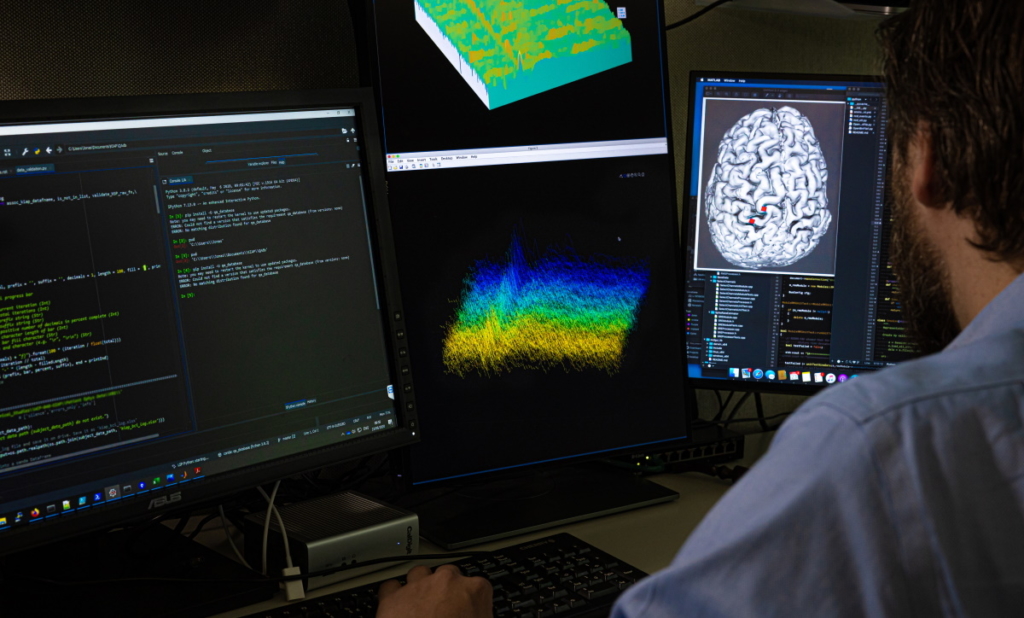 Decoder generates language from non-invasive brain scans – Physics World