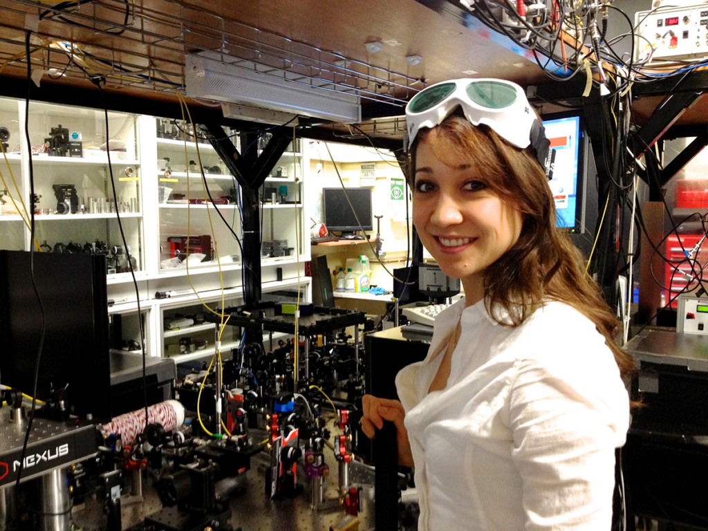 Merritt Moore: the physicist and ballet dancer mixing science and art ...