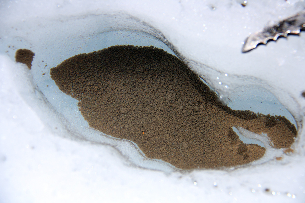 Trapped in ice: the surprisingly high levels of artificial radioactive ...