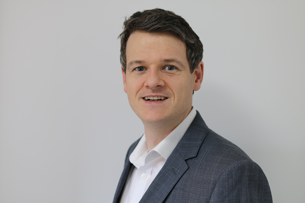 Wafer mask alignment: Queensgate focuses on the move to 300 mm ...