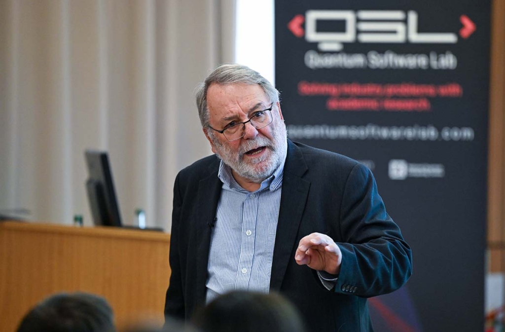 Software expertise powers up quantum computing – Physics World