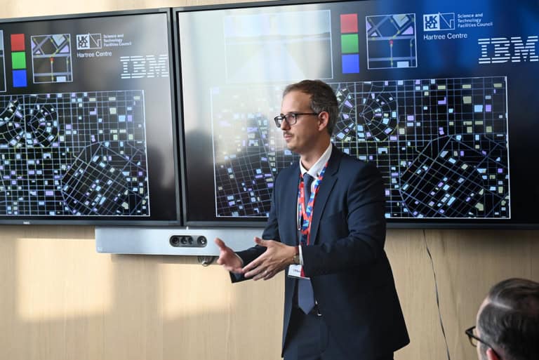 Wigner’s friend: the quantum thought experiment that continues to ...